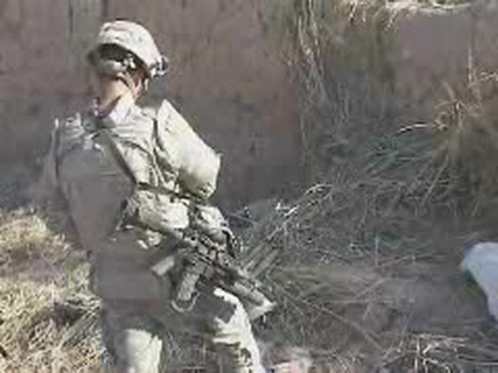 DVIDS - Video - U.S. Army Soldiers Set Up Blocking Position