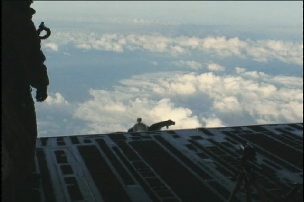 DVIDS - Video - Golden Knight Sets Wingsuit Free-Fall World Record