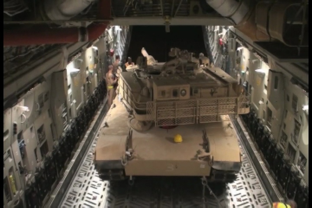 DVIDS - Video - Time Lapsed Footage of Airmen Unloading Abrams Tank ...