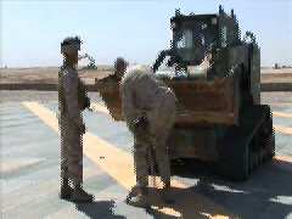 DVIDS - Video - Helicopter Support Team Delivers Bobcat to FOB, Package