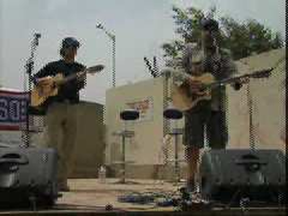 DVIDS - Video - Toby Keith Sings in Baghdad, Iraq
