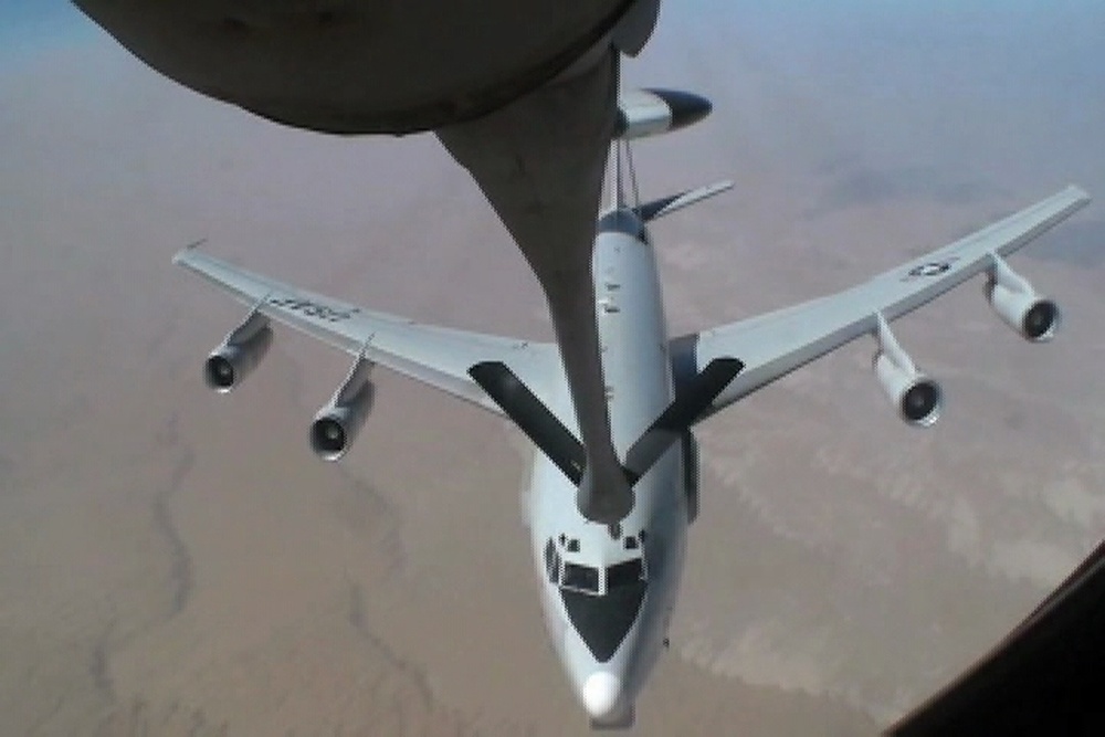 DVIDS - Video - E-3 Sentry (AWACS) Aerial Refueling