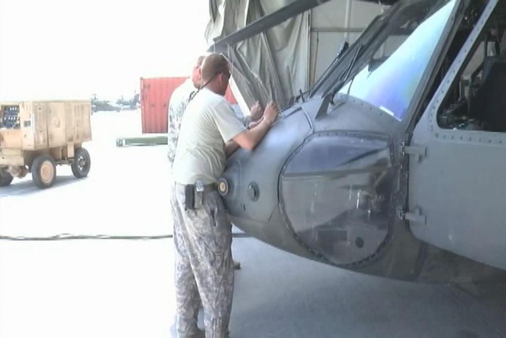 DVIDS - Video - Black Hawk Mechanics - Package, Long