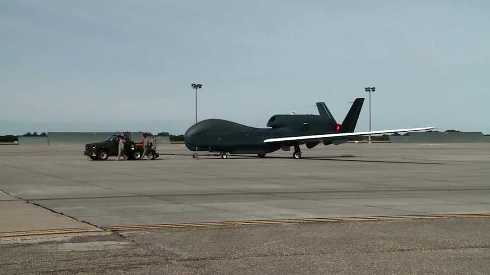 DVIDS - Video - Air Force Graduates First 18X RPA Pilots