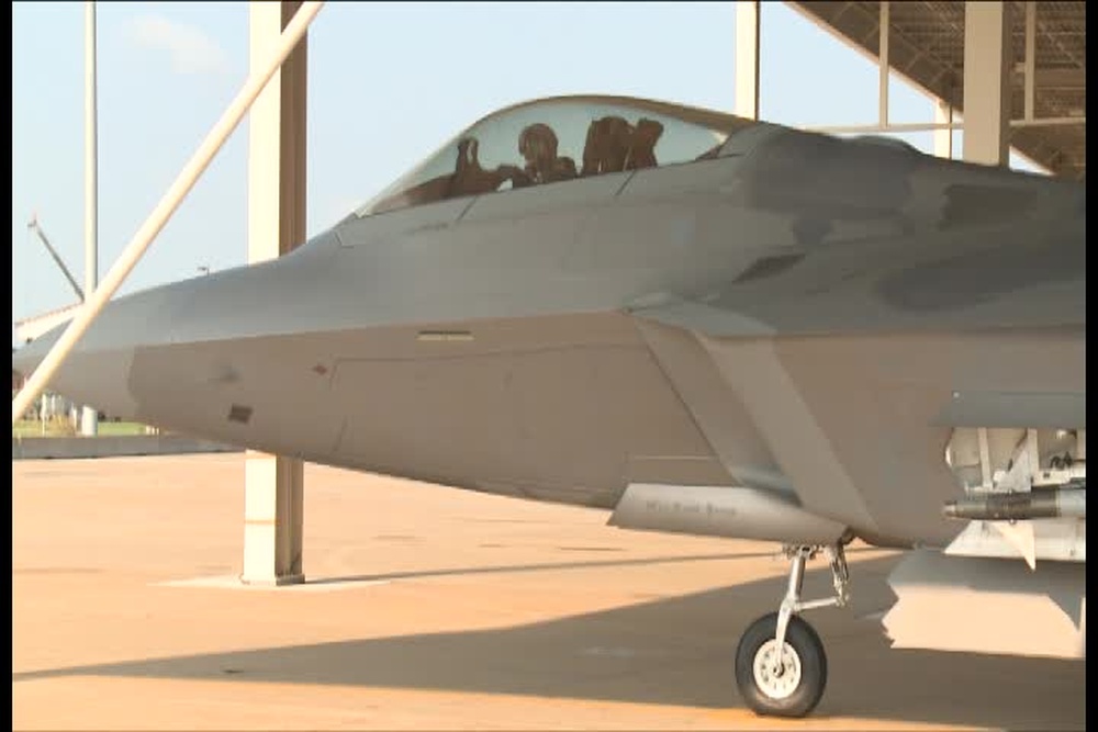 DVIDS - Video - F-22 Raptor B-Roll