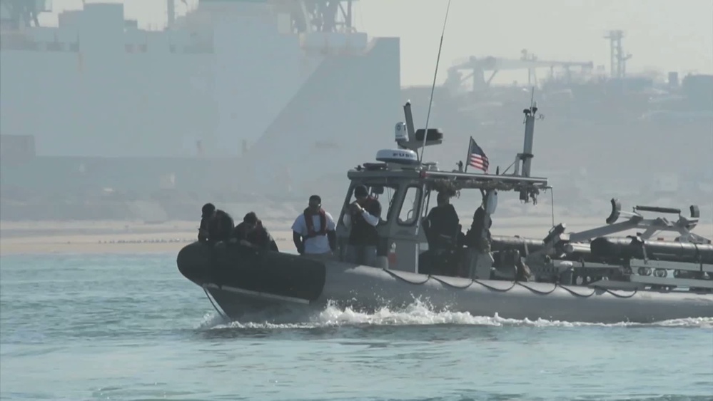 DVIDS - Video - UUV Operations B-Roll