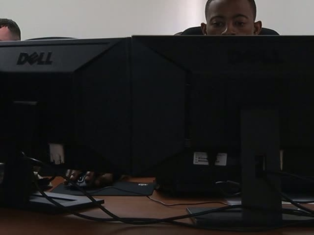 DVIDS - Video - Command Post of the Future (CPOF)