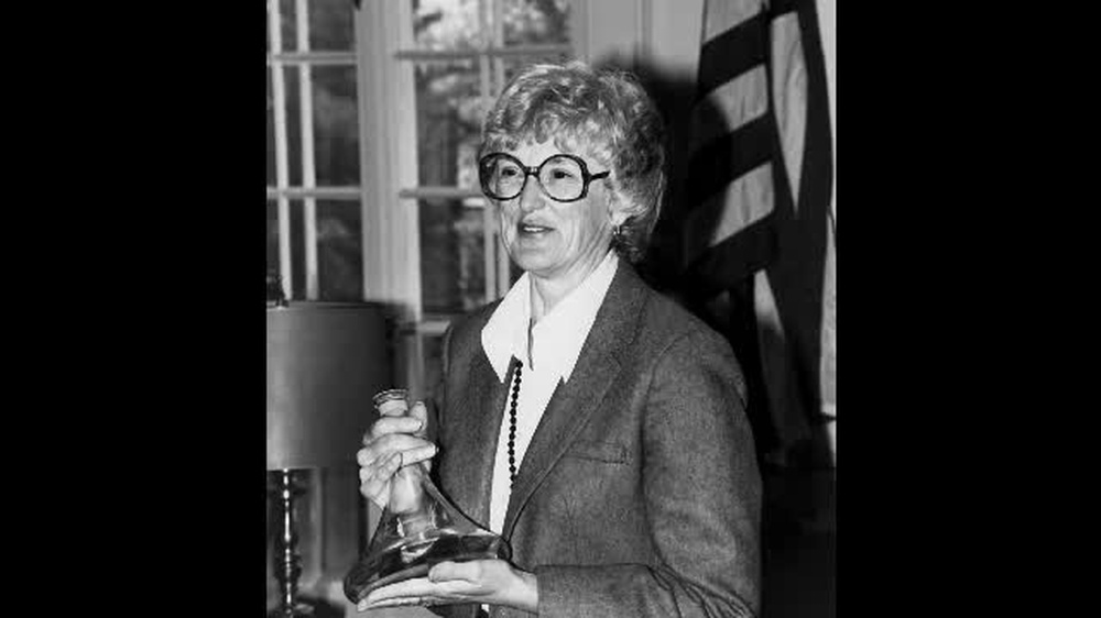 DVIDS - Video - Commandant's Coast Guard Ball 2012 tribute to Admiral ...