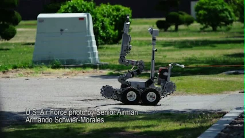 DVIDS - Video - Spotlight Korea: EOD Robot