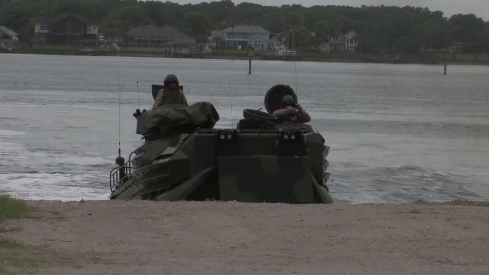 DVIDS - Video - AAV splash: Marines return to amphibious roots