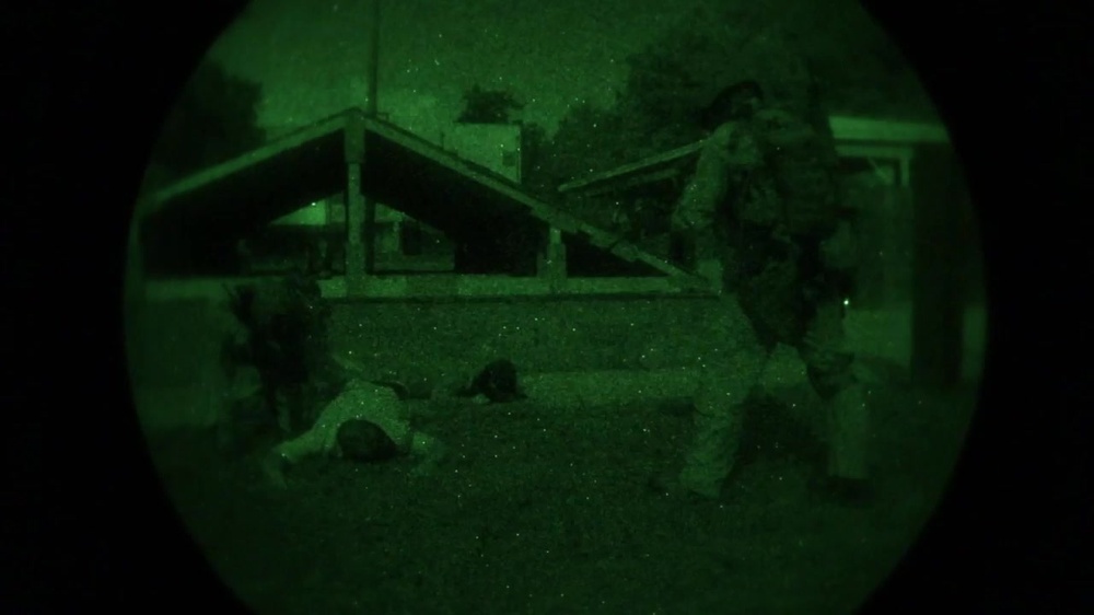 DVIDS - Video - Recon Marines Raid Enemy Compound, Prep for Deployment