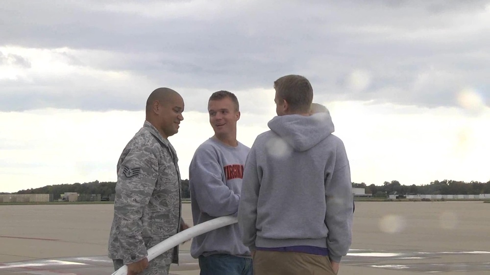 DVIDS - Video - Highlight Video of Brig. Gen. Scott L. Kelly's Fini Flight