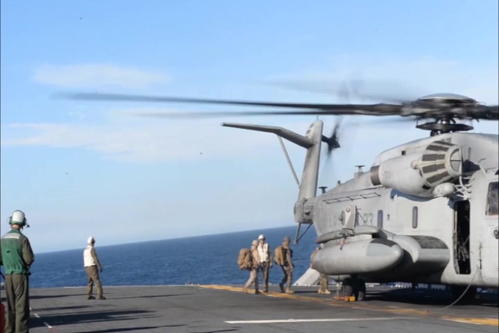 DVIDS - Video - CH-53 Sea Stallion Helicopter Take Off
