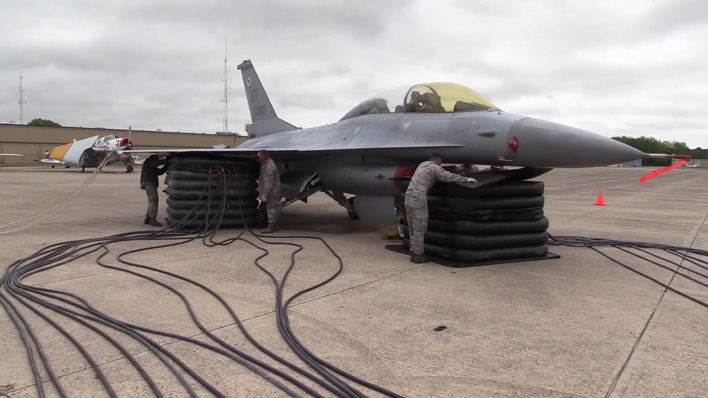 DVIDS - Video - B-ROLL: Low Pressure, Heavy Lifting – CDDAR