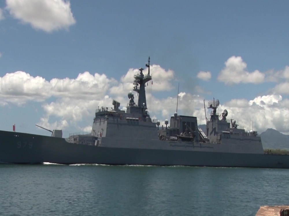 DVIDS - Video - Republic of Korea Destroyer Kang Gam Chan (DDH 979 ...