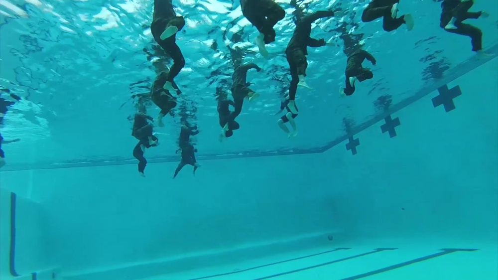DVIDS - Video - High Dive: U.S. Marine Recon and Japanese soldiers team ...