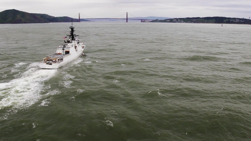 DVIDS - Video - Coast Guard Cutter Munro arrives in the Bay Area (B-Roll)