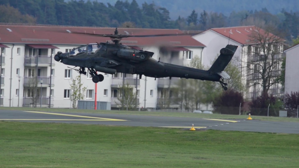 DVIDS - Video - AH-64 Apache Helicopter Traffic Pattern Training Flight