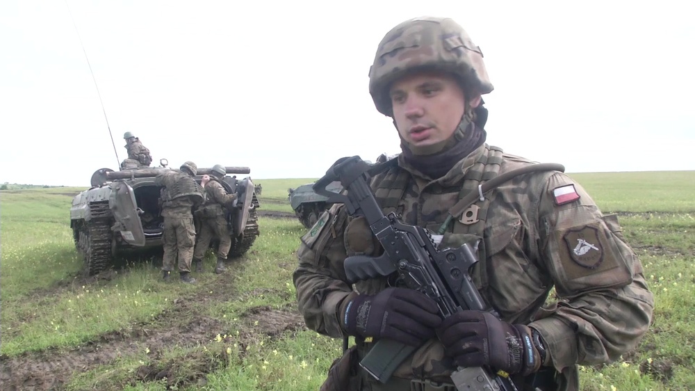 DVIDS - Video - NOBLE JUMP 17 - Polish Army conduct Ambush Training ...