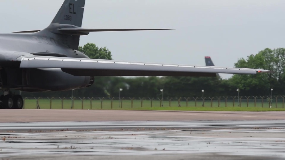 DVIDS - Video - B-1 Take Off
