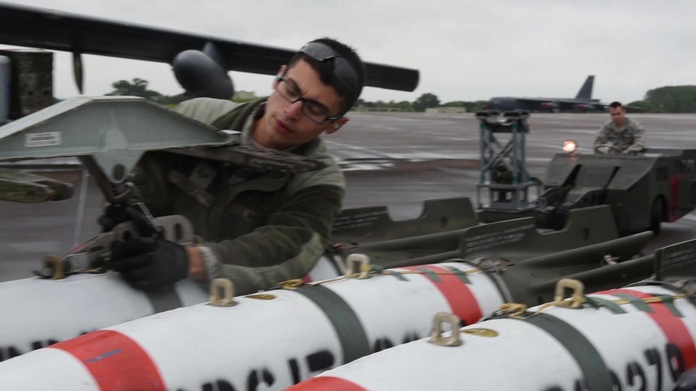 DVIDS - Video - B-52H Weapons Load and Take Off