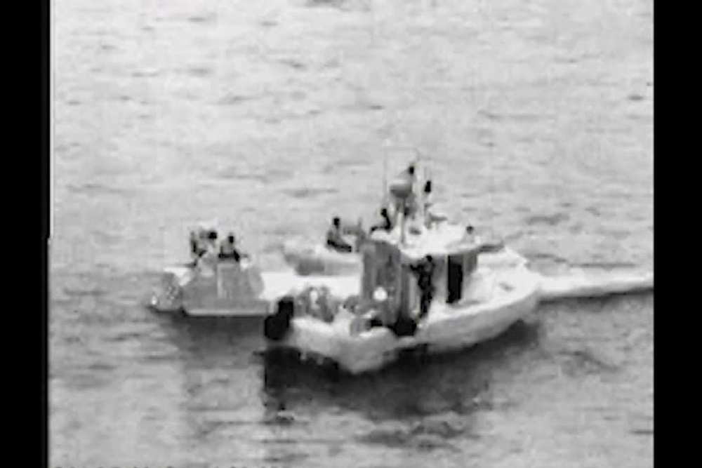 Dvids Video Coast Guard Cutter Waesche Crew Apprehends Suspected