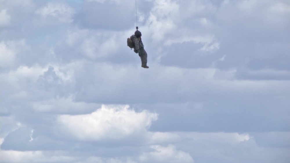 DVIDS - Video - SDARNG Aviation Teams and 200th Engineers Conduct ...