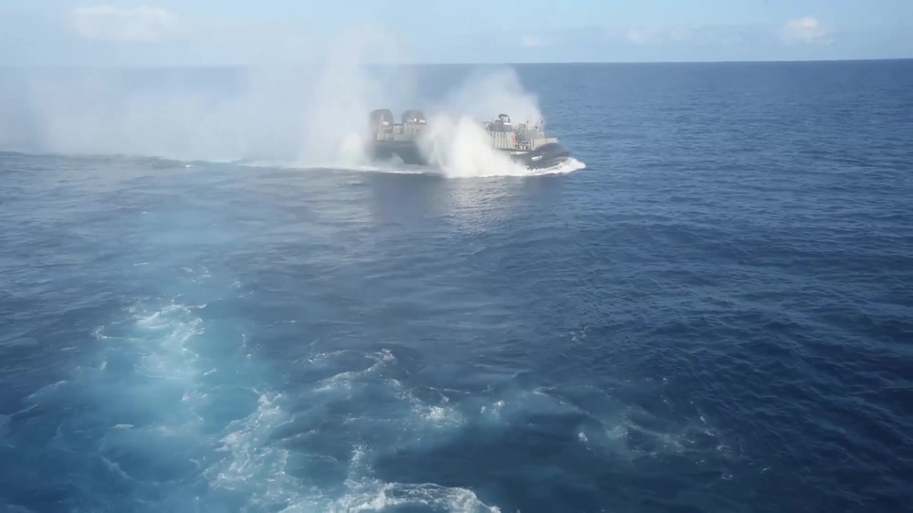 DVIDS - Video - LCAC Launch and Recovery