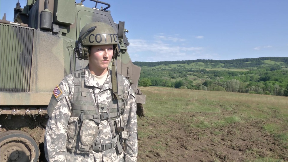 DVIDS - Video - SDARNG Includes Females in Combat Training - B-Roll