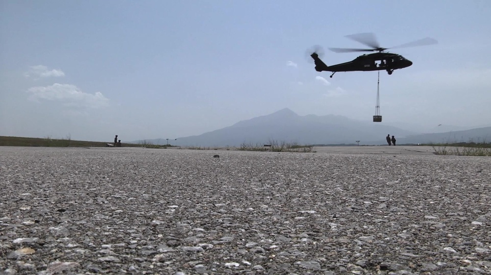 DVIDS - Video - UH-60 Sling Load Training