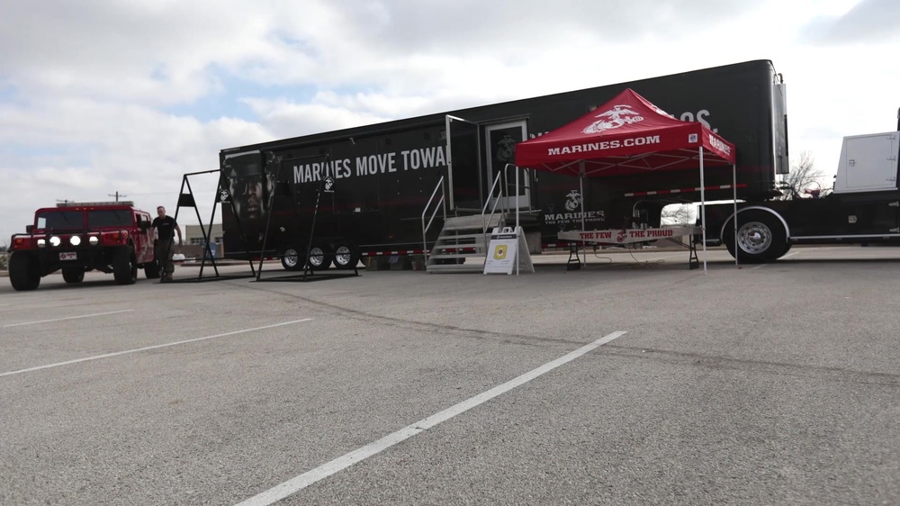 DVIDS - Video - Marines On The Move