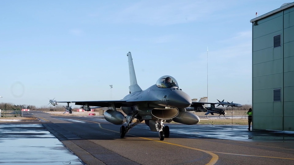 DVIDS - Video - Danish Jets Arrive in Lithuania