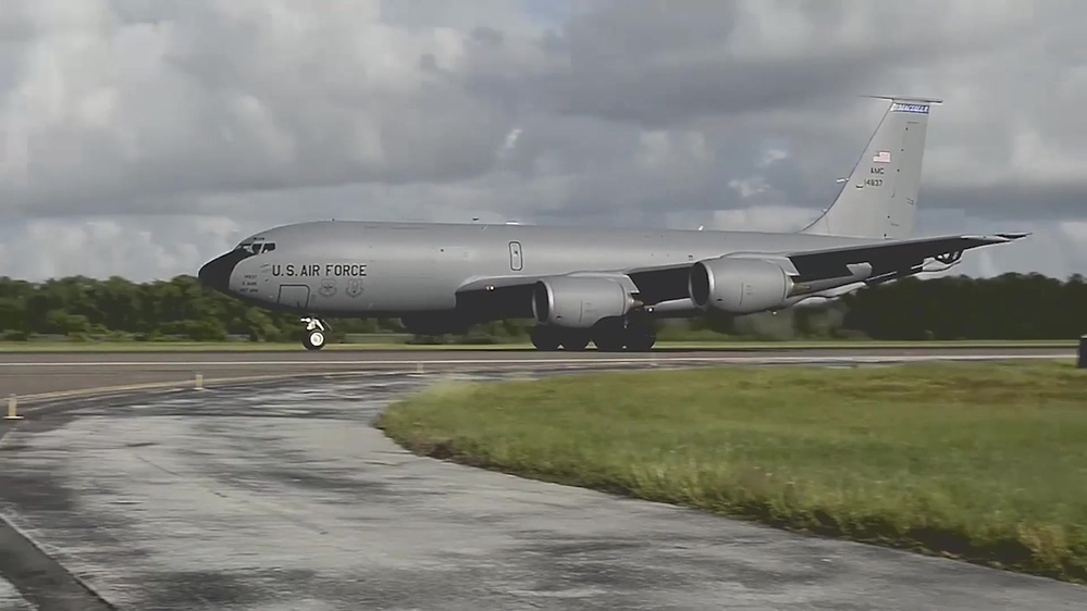 DVIDS - Video - KC-135 Take Off 3