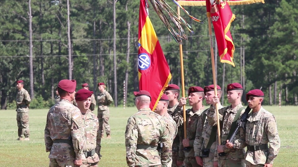 DVIDS - Video - 82nd Airborne Division Artillery welcomes new commander