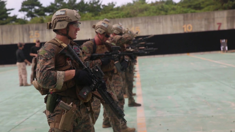 DVIDS - Video - Force reconnaissance Marines conduct marksmanship training