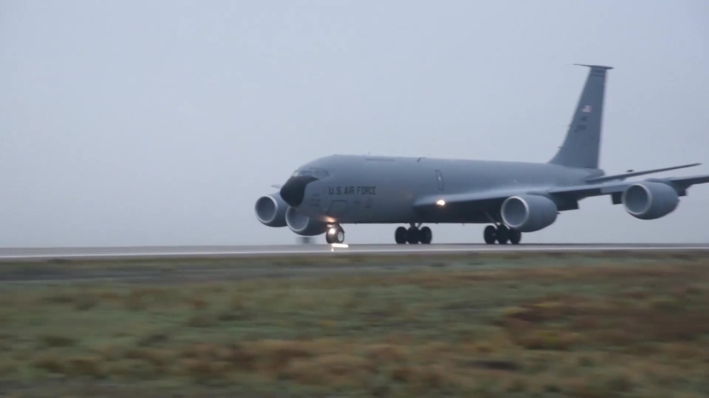 DVIDS - Video - KC-135 Takeoff