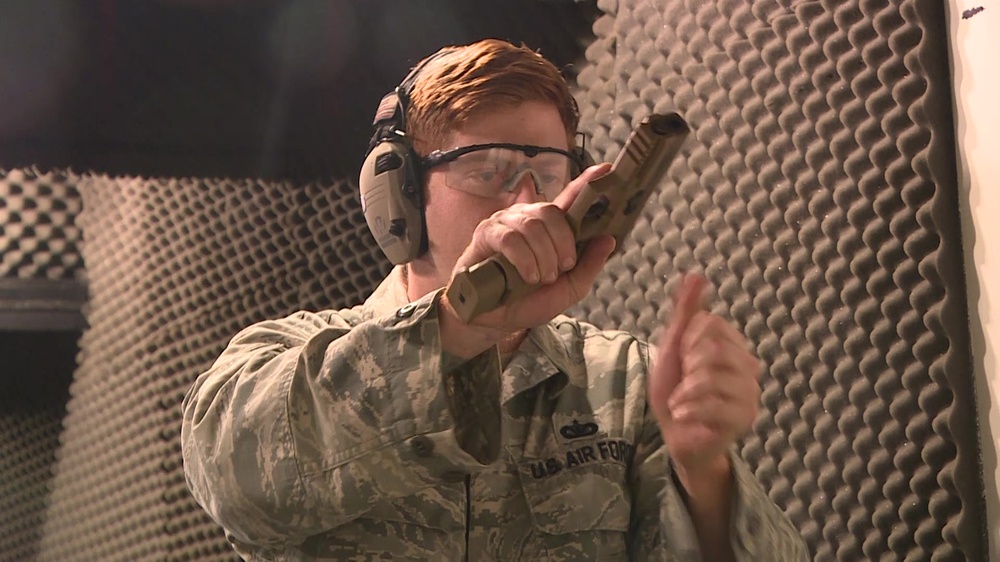 DVIDS - Video - M9 Weapons Demonstration