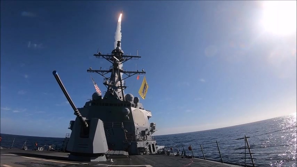 DVIDS - Video - USS Gridley (DDG 101) Launches a Missile During a ...