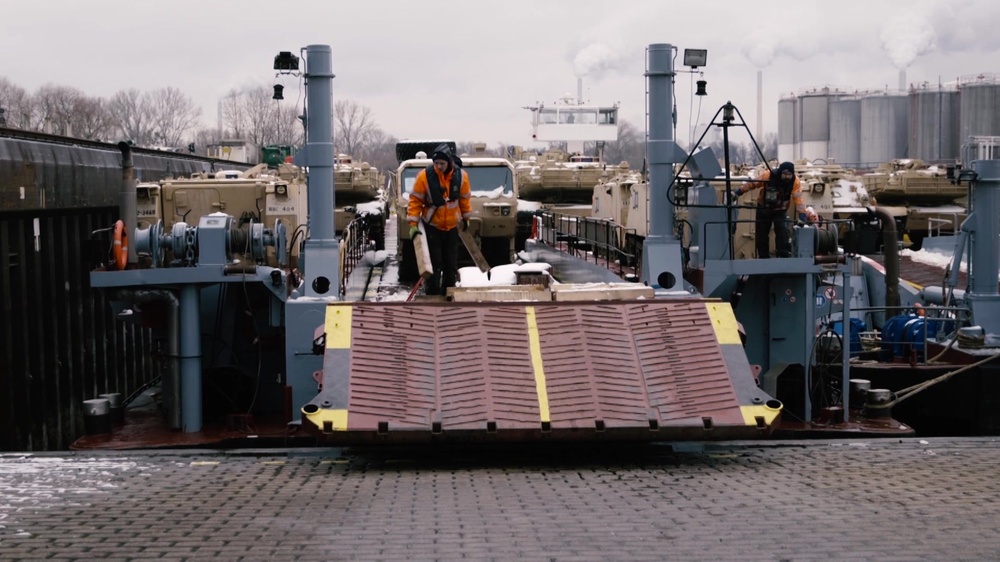 DVIDS - Video - 1st Armored Brigade Combat Team barge arrives in ...