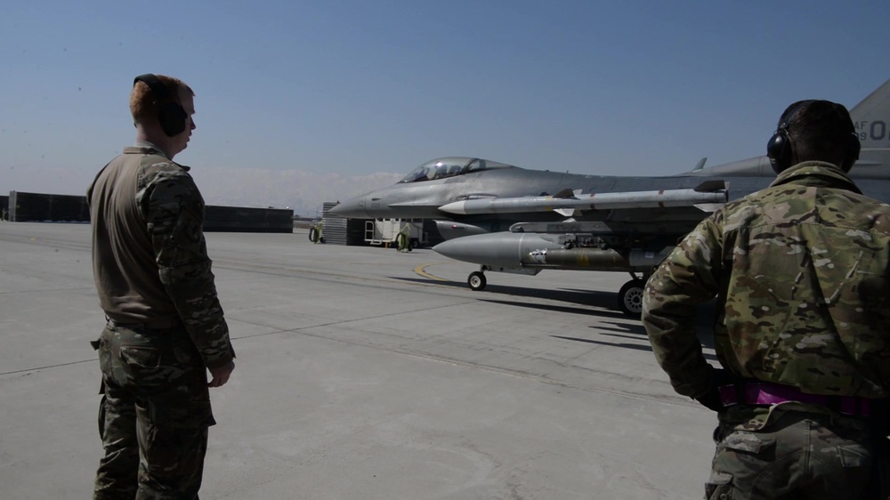 DVIDS - Video - F-16 Maintenance Footage - Bagram