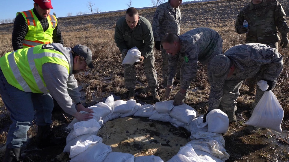 DVIDS - Video - Airmen treat sand boil on Missouri River levee