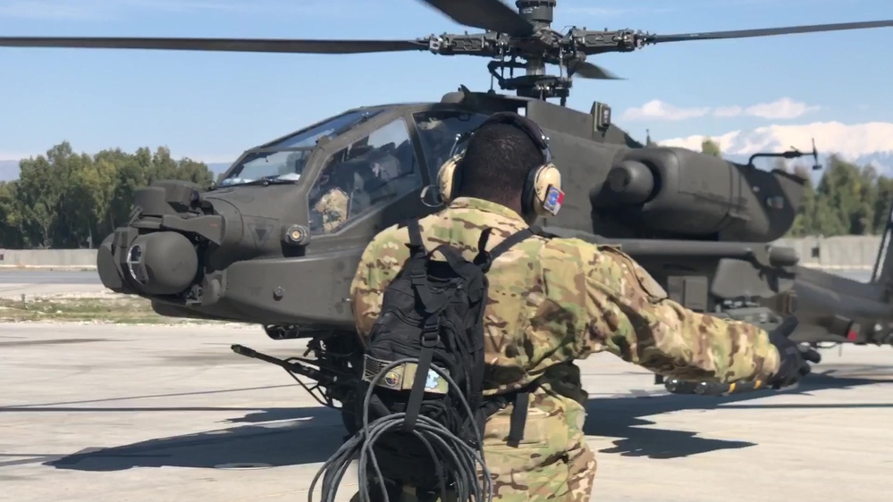 DVIDS - Video - Task Force Iron Eagles AH-64