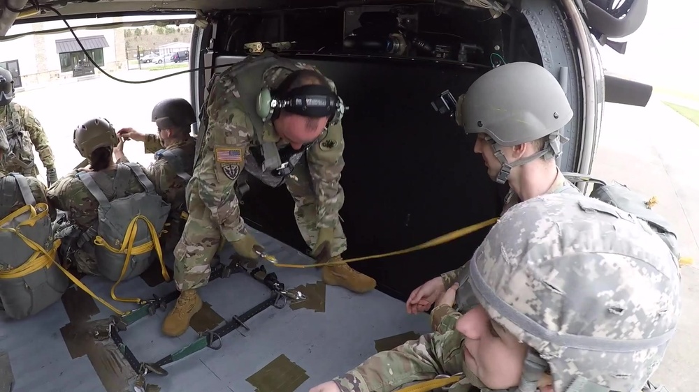 DVIDS - Video - 165TH QM AIRBORNE JUMP