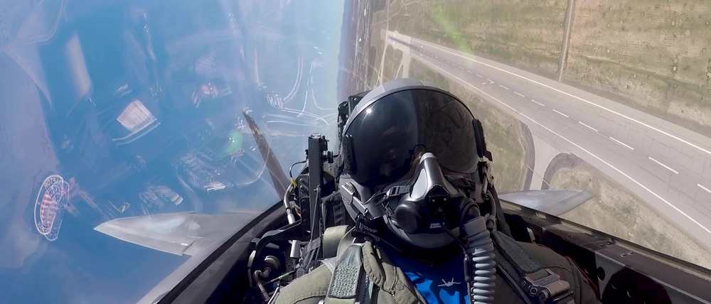 DVIDS - Video - F-22 Raptor: Inside the Cockpit