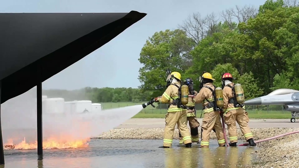 DVIDS - Video - 132d Wing Trains in Wisconsin