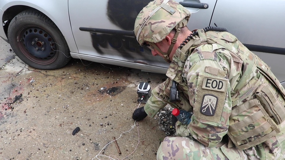 DVIDS - Video - KFOR Soldiers conduct Vehicle-Borne IED Training with ...