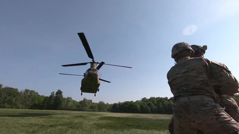 DVIDS - Video - CH-47 Chinook helicopter sling load operations