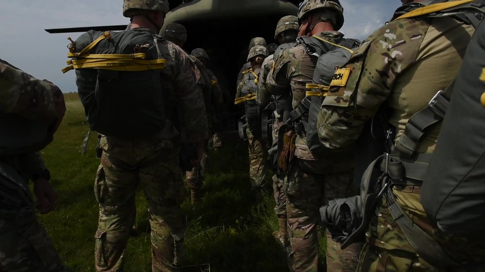 DVIDS - Video - 54TH BRIGADE ENGINEER BATTALION ROTARY WING JUMP