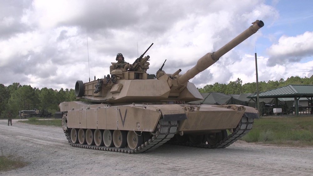 DVIDS - Video - 2nd Tank Battalion Big Tank take lil' Tank
