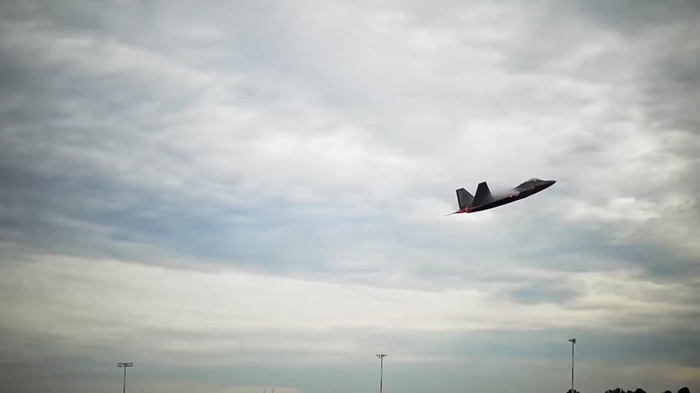 DVIDS - Video - F-22 Performs a Vertical Take-Off